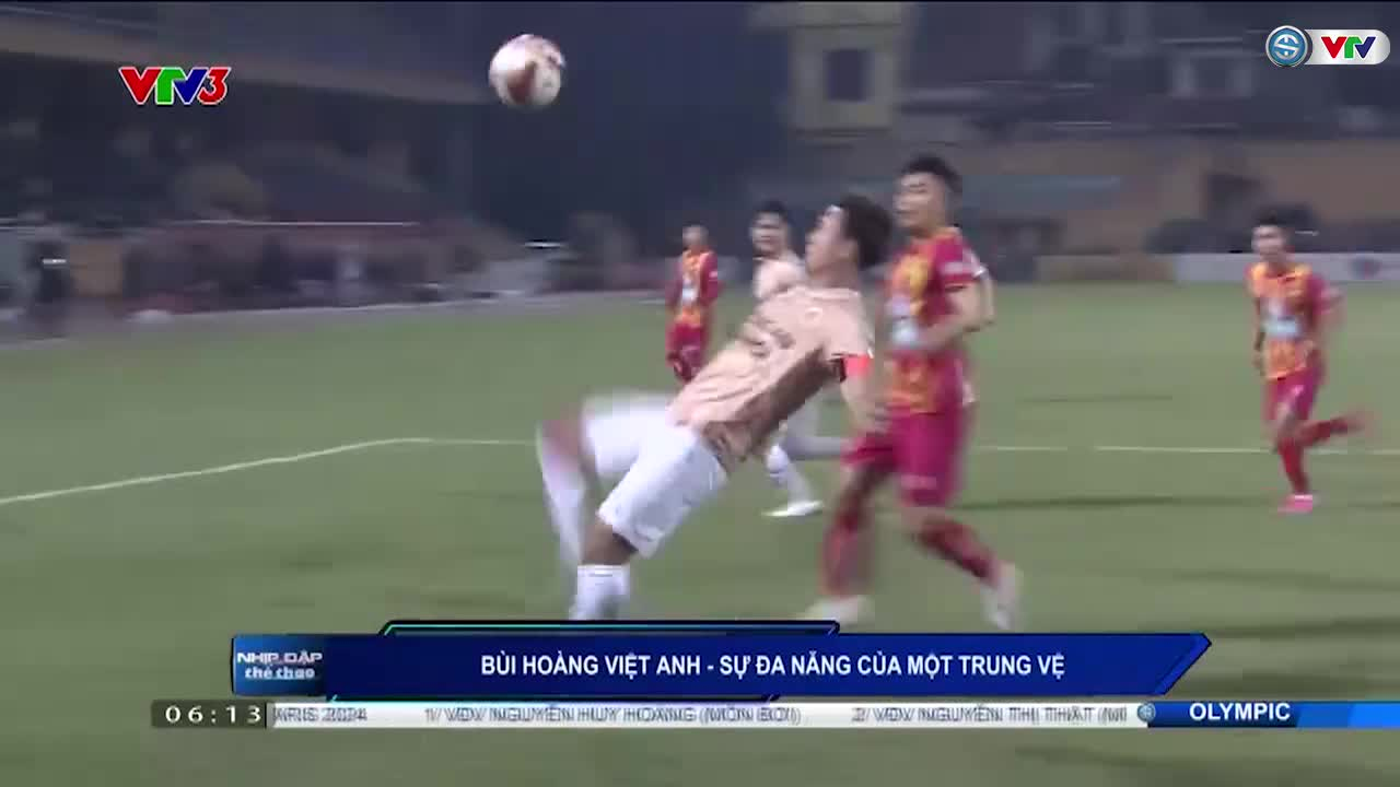 Bùi Hoàng Việt Anh sự đa năng của một trung vệ | VTVgo